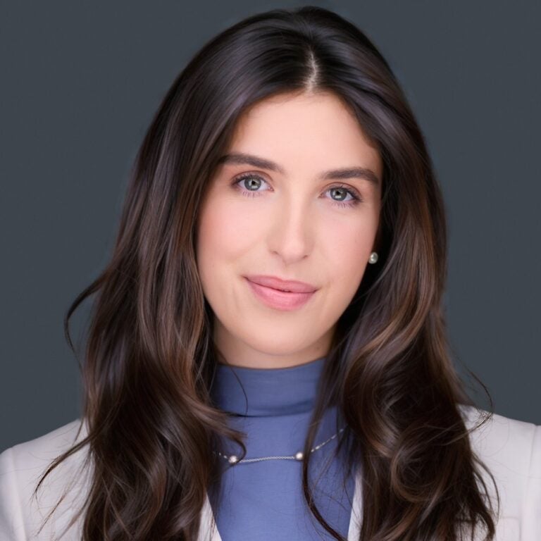 Caroline Moffatt - O'Neill : O'Neill